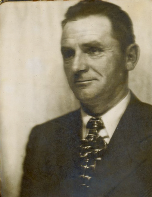 The Auction | True Stories Well Told